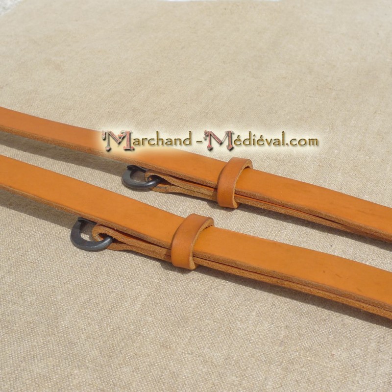 Kit d'harnachement pour bouclier Normand ou Romain : Guiche & Enarmes